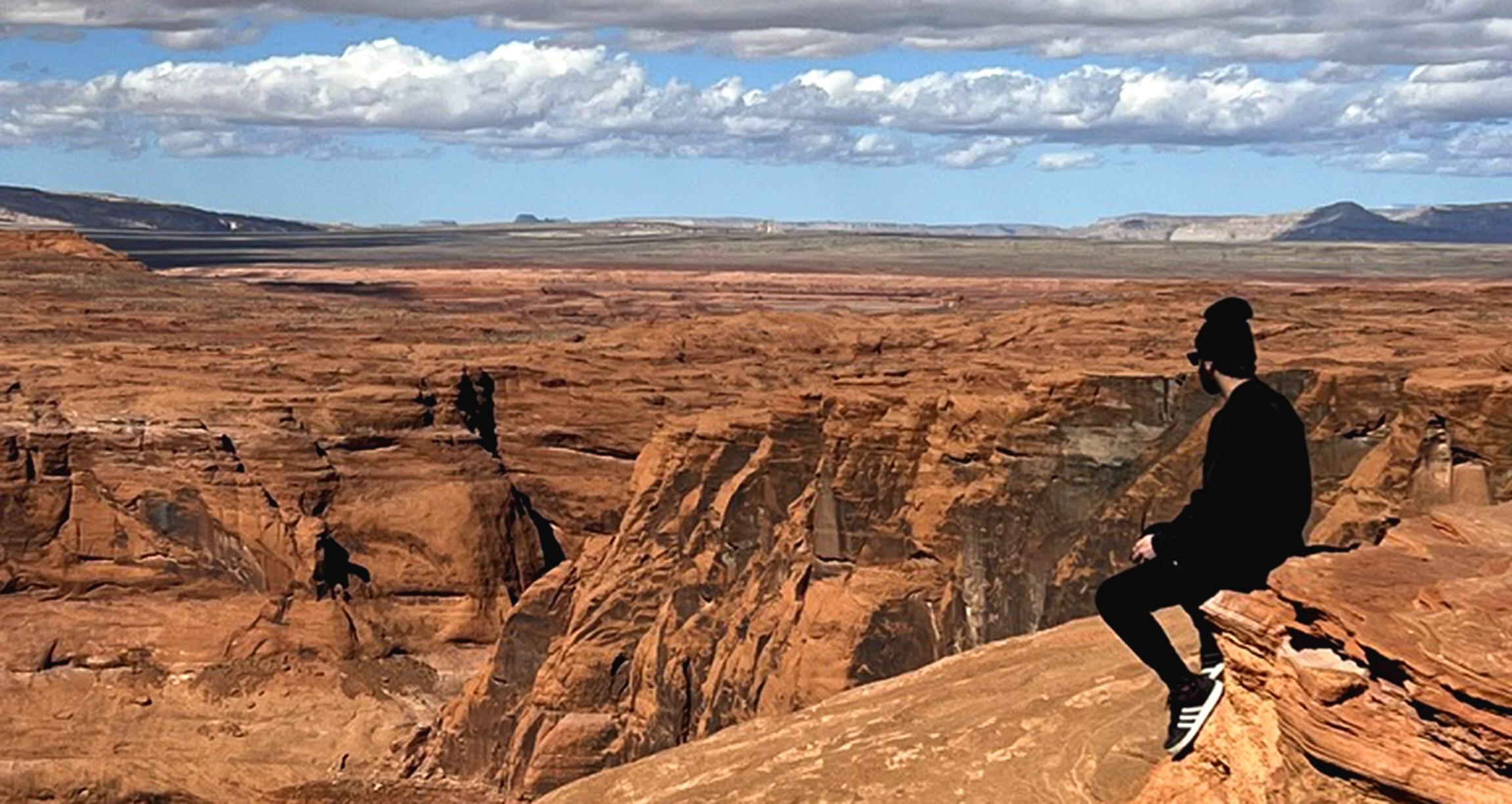 How to Practice Mindful Hiking | Terra Vi - Discover Your True Nature